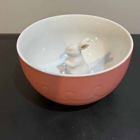 Threshold | Holiday | Nwt Threshold Easter Bunny Bowl Rabbit Figurine ...